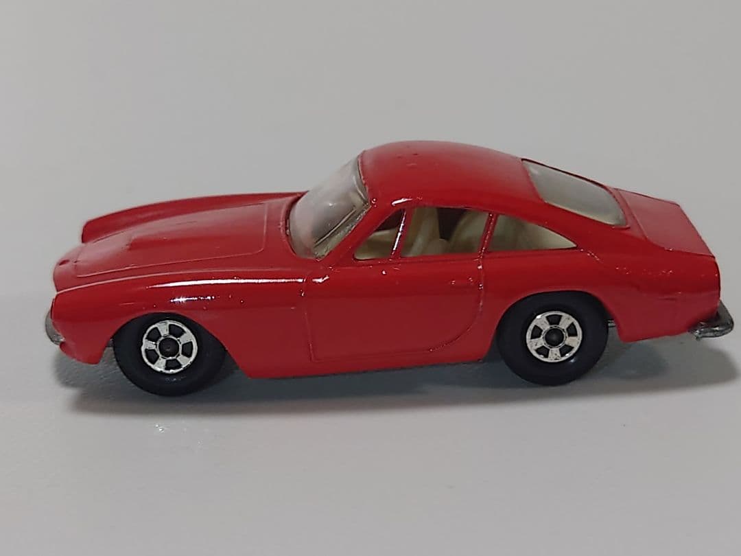 ミニカー MATCHBOX No.75 Ferrari Berlinetta