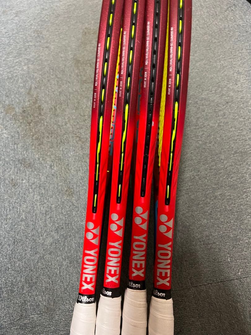 YONEX VCORE 98 ラケット 4本セット