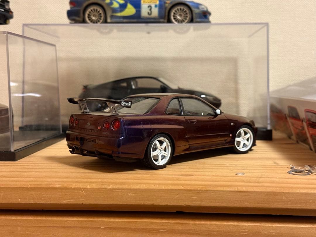 タミヤ　1/24 GTR34 vスペック　ミッドナイトパープル塗装