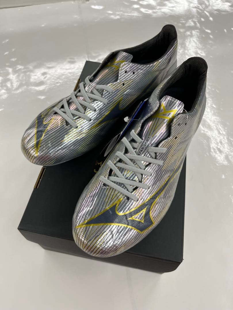MIZUNO ミズノアルファ 2 JAPAN 限定カラー