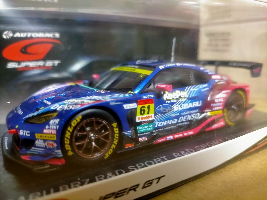 SPARK 1/43 スーパーGT 300 SUBARU 井口 山内 2025