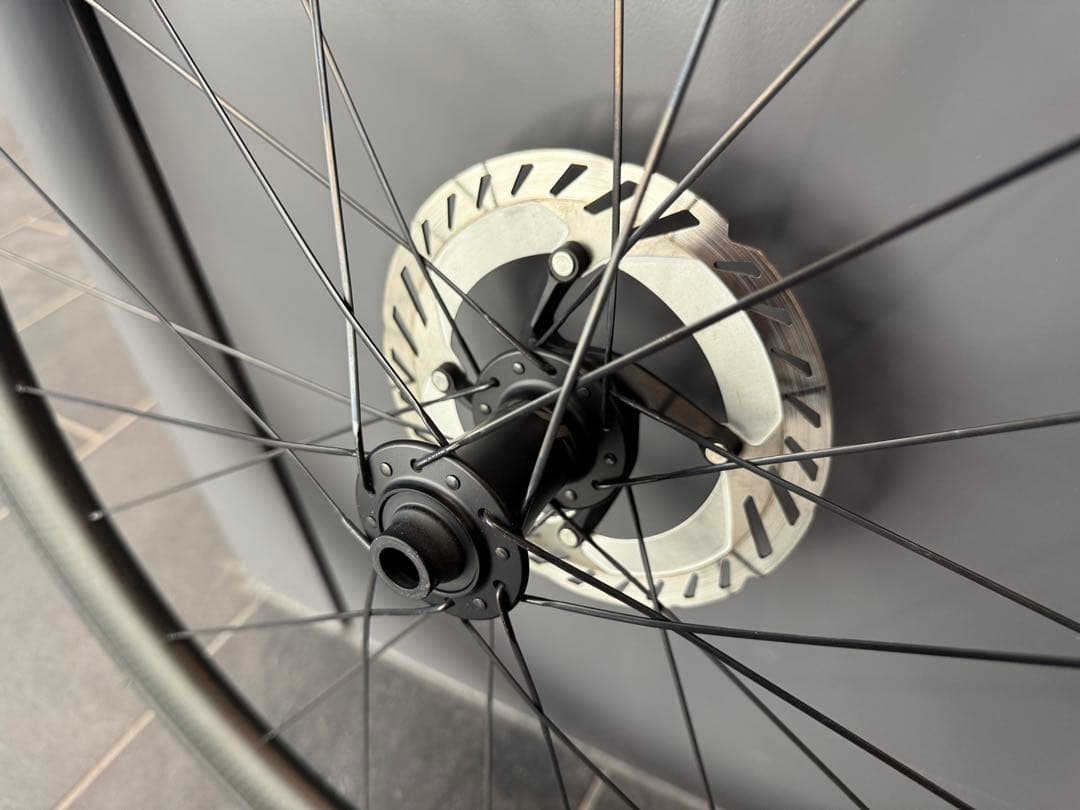 即決価額！ZIPP 303 Firecrest 美品