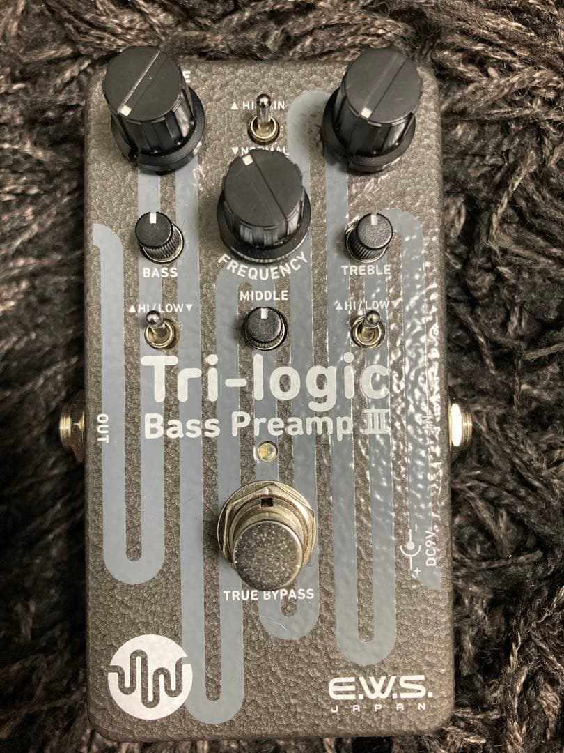 ベース EWS Tri-logic Bass Preamp III