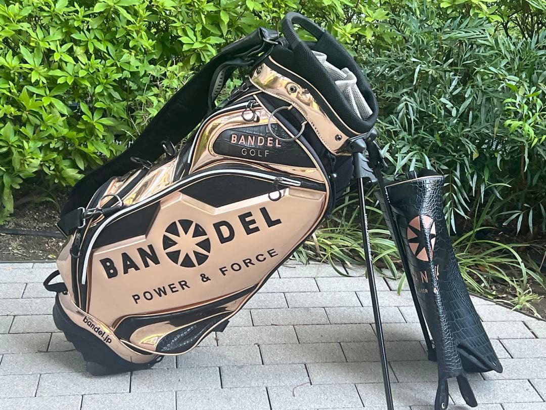 BANDEL Golf / バンデル　キャディバッグ　クロコ型押し　金ｘ黒