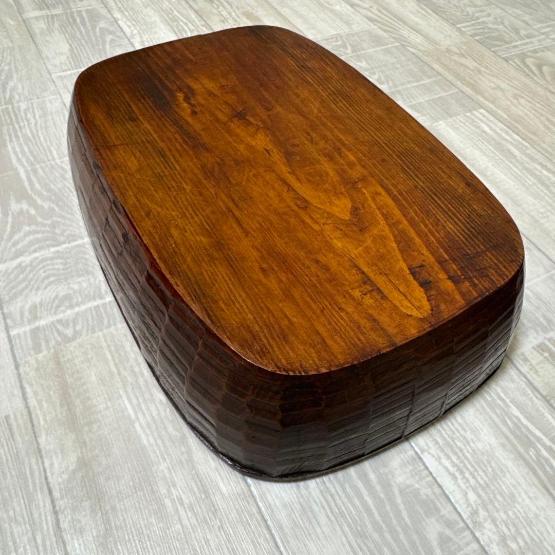 【貴重品】松　一木彫り　茶櫃