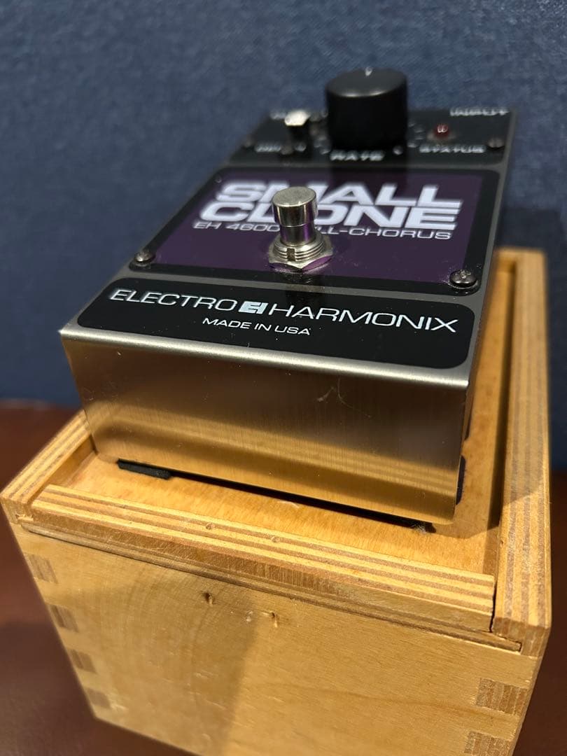 electro harmonix small clone コーラス　木箱付