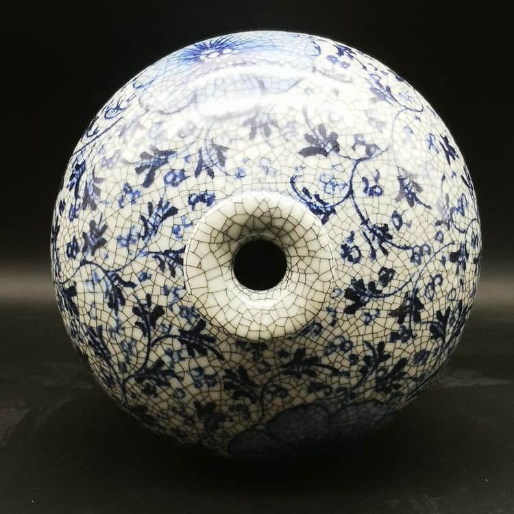 宋官窯青花手描き纏枝蓮梅瓶 陶磁器 装飾品 現代工芸品 美術品 置物