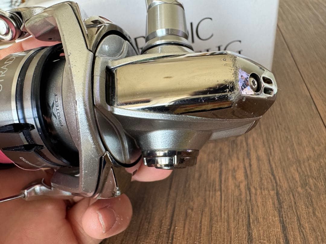 リール SHIMANO STRADICC2000SHG