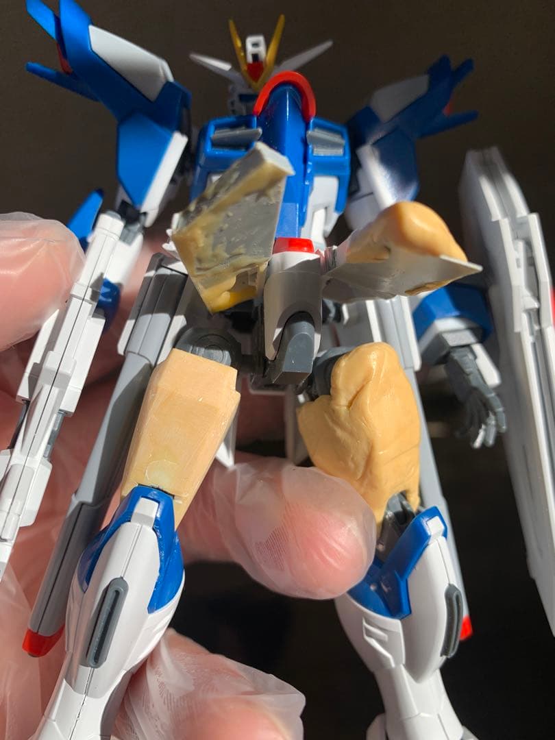 製作中HGライジングフリーダムガンダム　改修　ガンプラ