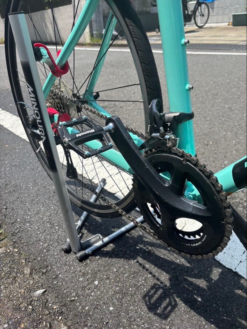 セール中 Bianchi ロードバイク SORAvia nirone
