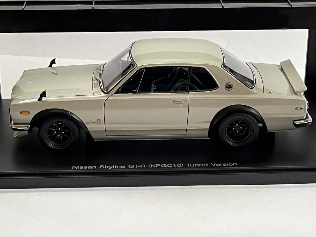 オートアート 1/18 日産スカイラインGT-R チューンドVer. 77441