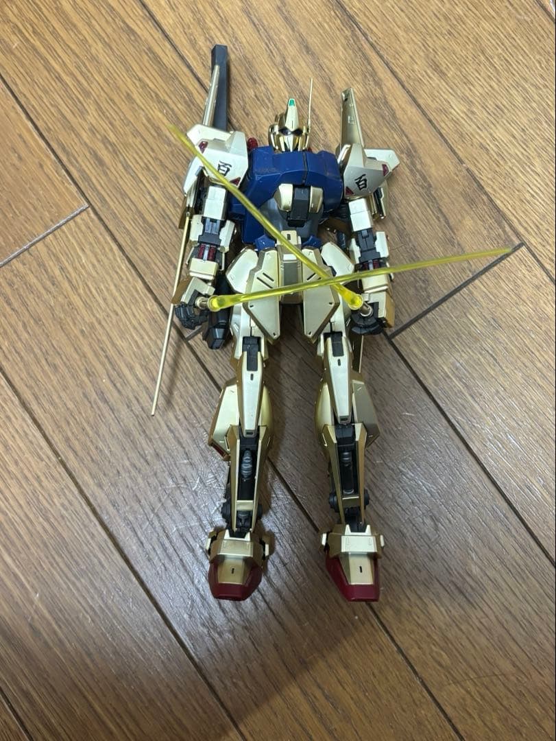 ガンダムプラモデル制作済み