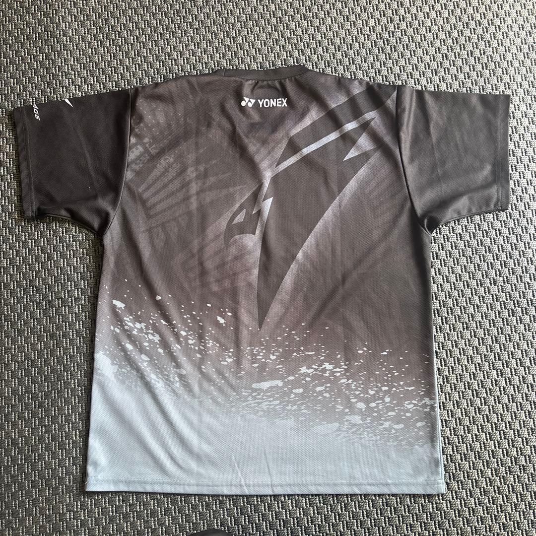 YONEX ボルトレイジTシャツ L
