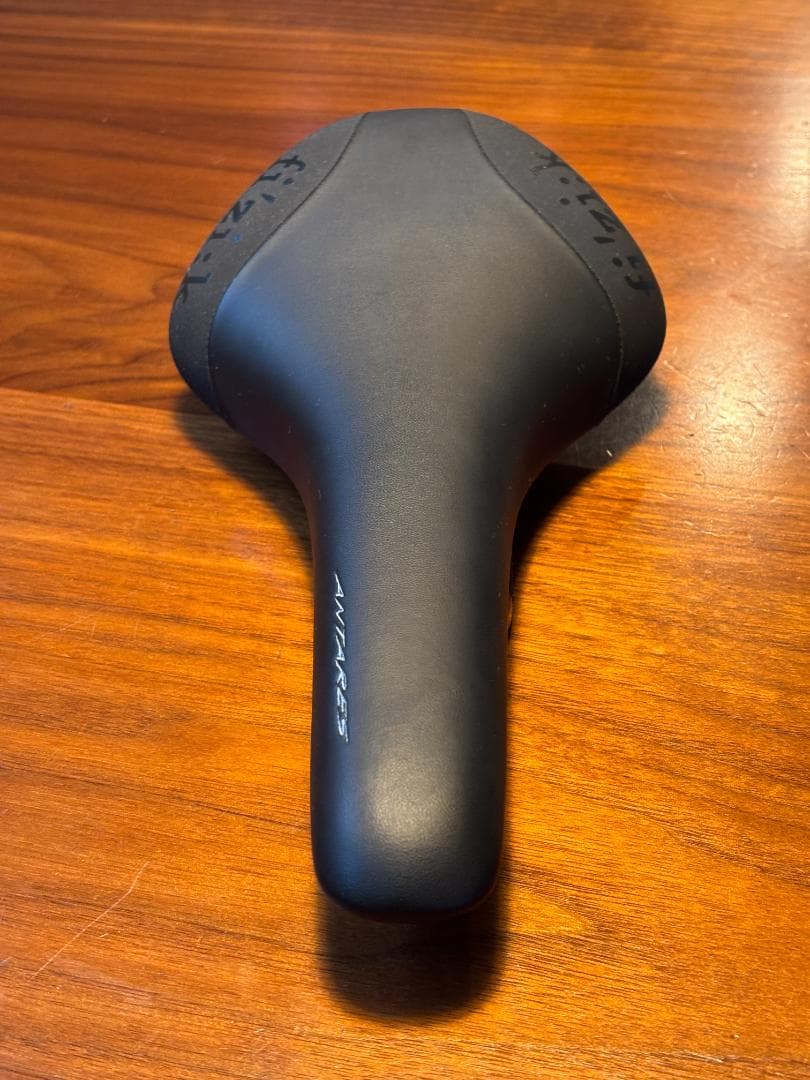 fizik Antares カーボンレール
