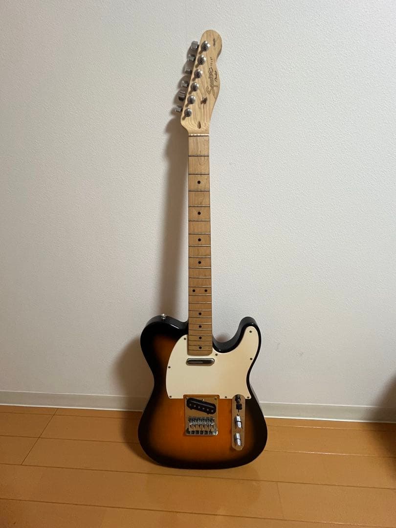 エレキギター　Squier Telecaster （右利き用）