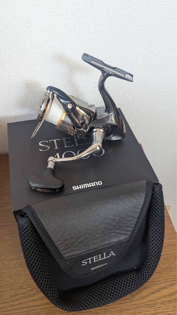 SHIMANO STELLA 4000スピニングリール