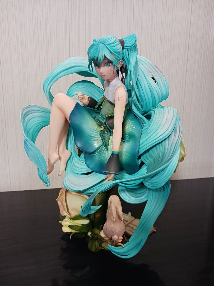 初音ミク 未来の蕾(つぼみ) 1/6 フィギュア 日本未発売 中国限定