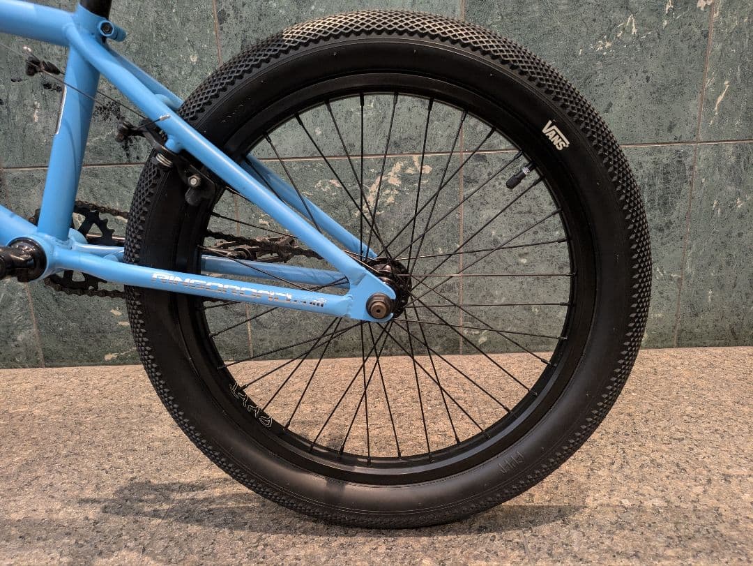 CULT GATEWAY BMX 20インチ