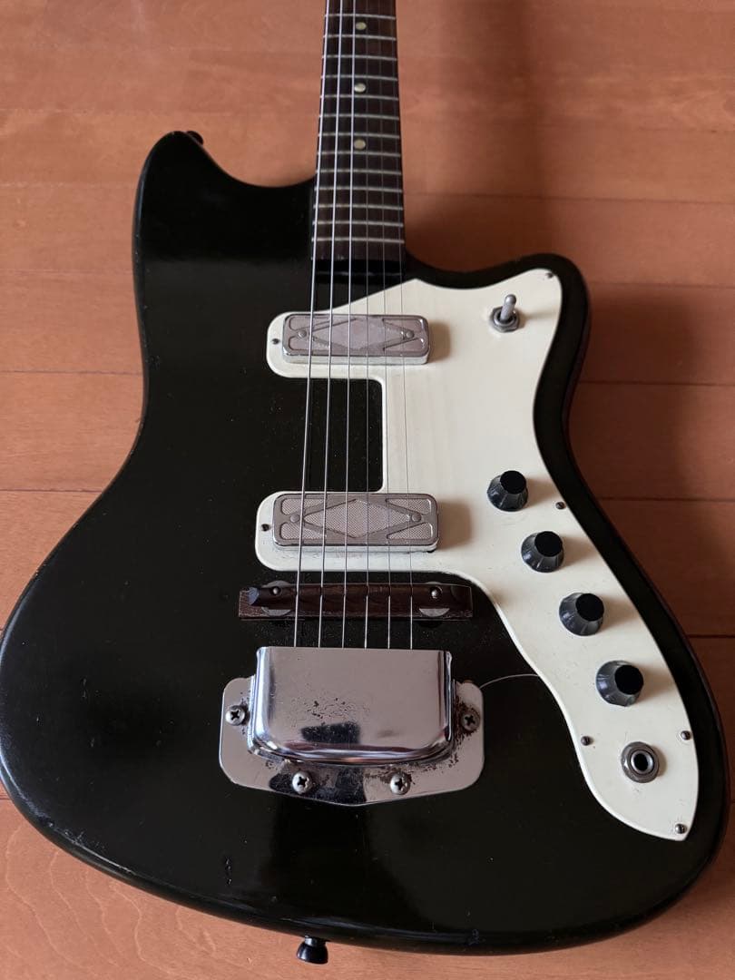 ギター Silvertone 1476 Bobkat BLACK
