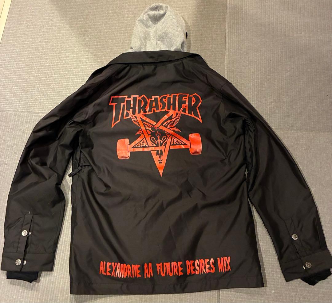 THRASHER スラッシャー　スノーボードウェア ブラック　レッド