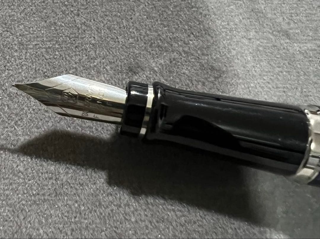【最終値下げ】新品未使用 WATERMAN 青 ストライプ 万年筆