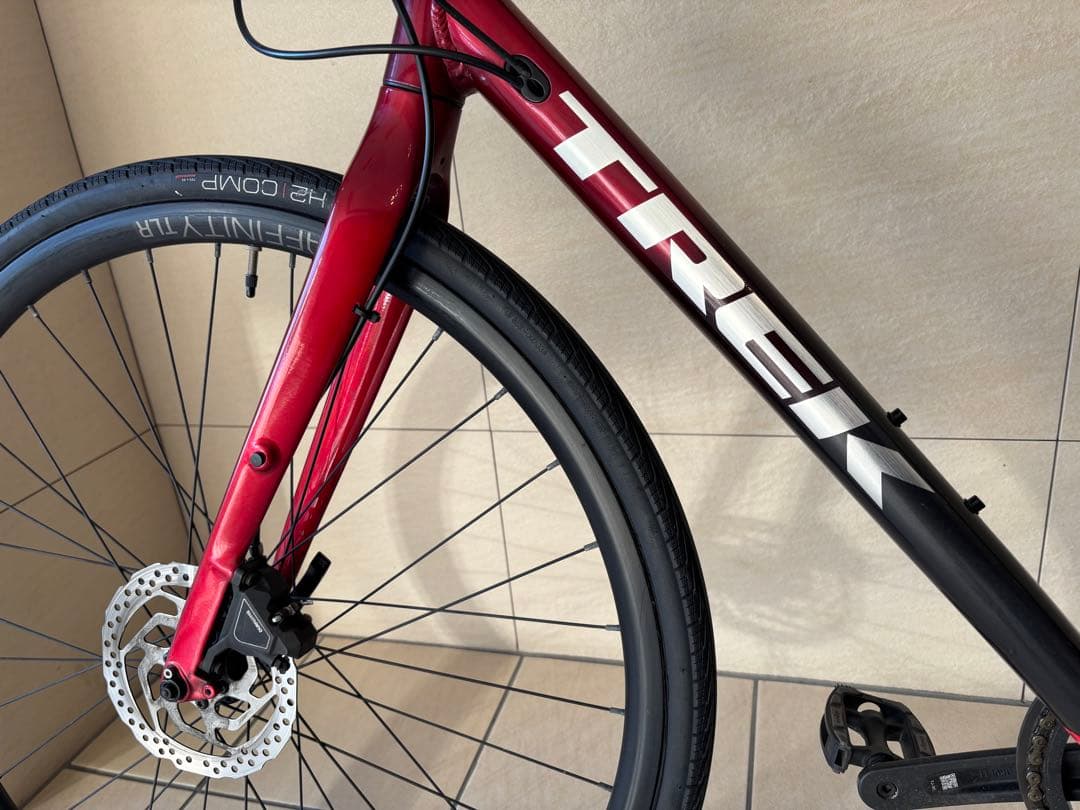 TREK クロスバイク　FX4 Lサイズ　引き取り限定
