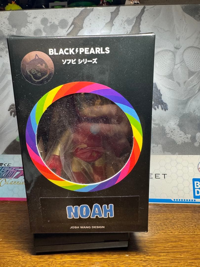 BLACK PEARLS NOAH アイアンマン風　インディーズソフビ