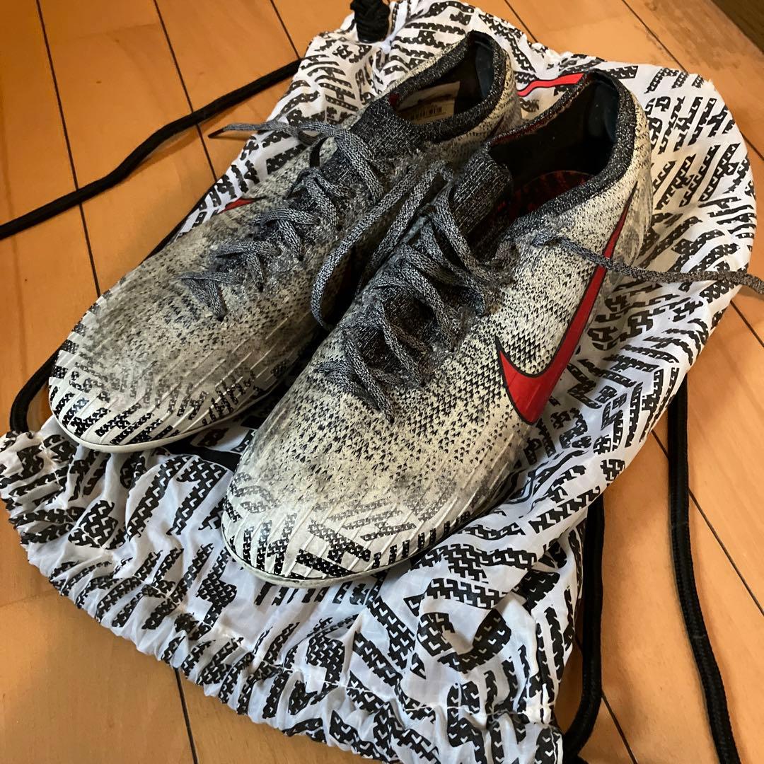 Nike サッカー スパイク 袋付き