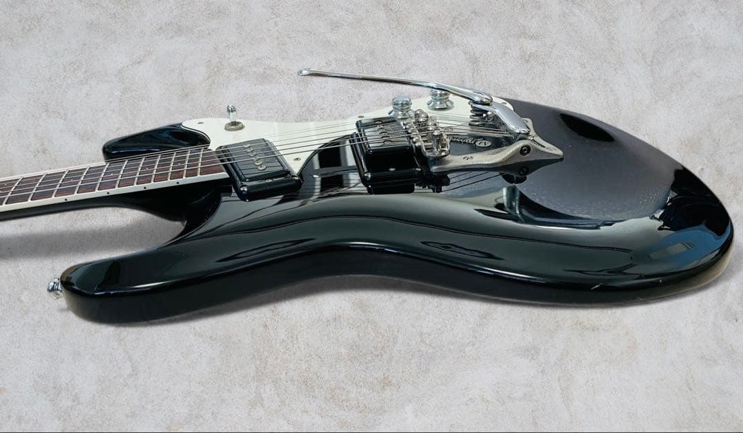 （美品）Mosrite Excellent 65 黒雲製作所 ブラック色