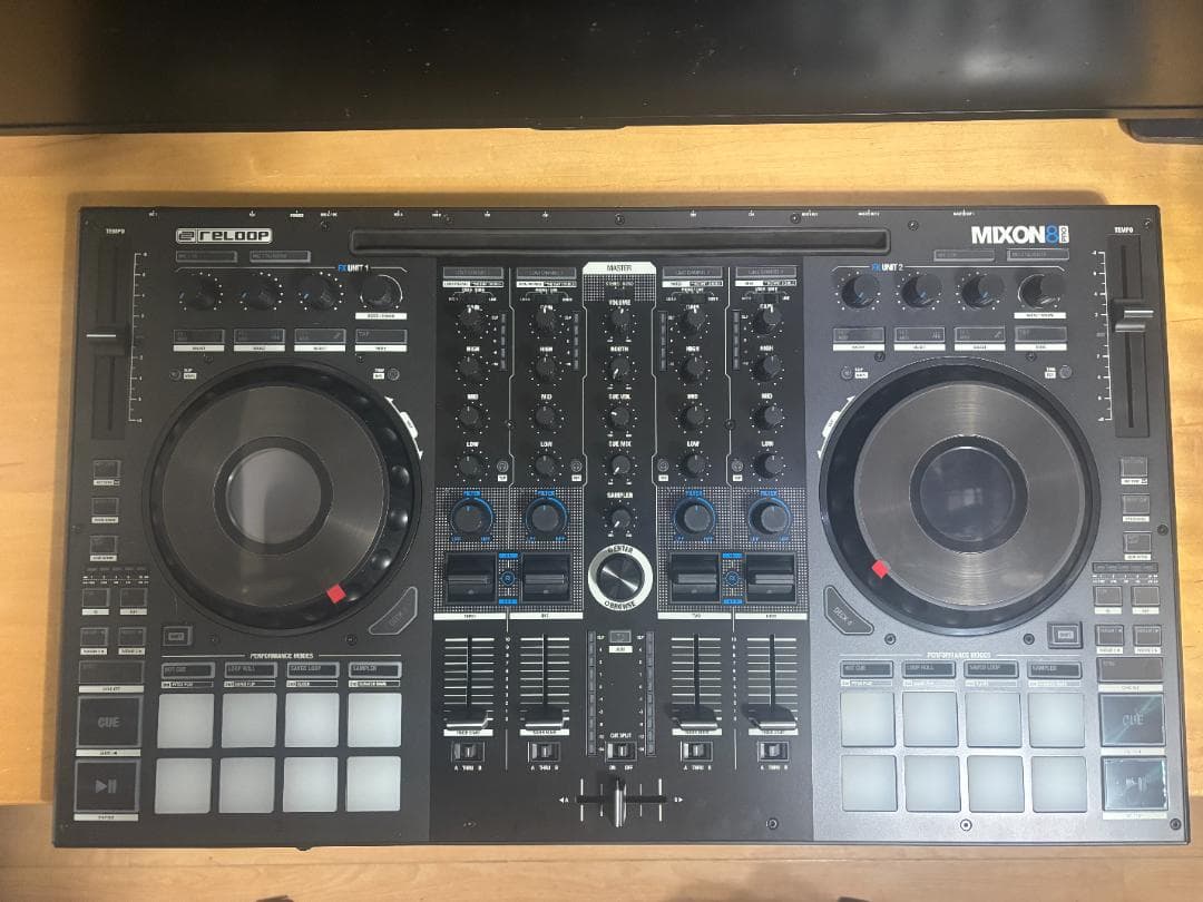 【6/22まで値下げ】RELOOP Mixon 8 Pro DJコントローラー