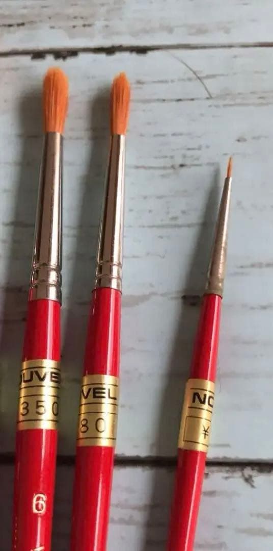 ヌーベル油絵、アクリル画筆。