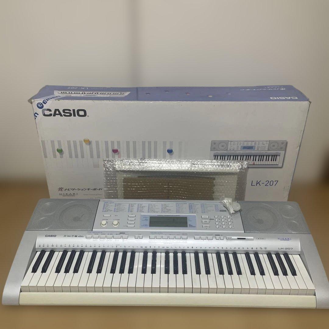 CASIO カシオ　電子ピアノ　電子キーボード LK-207