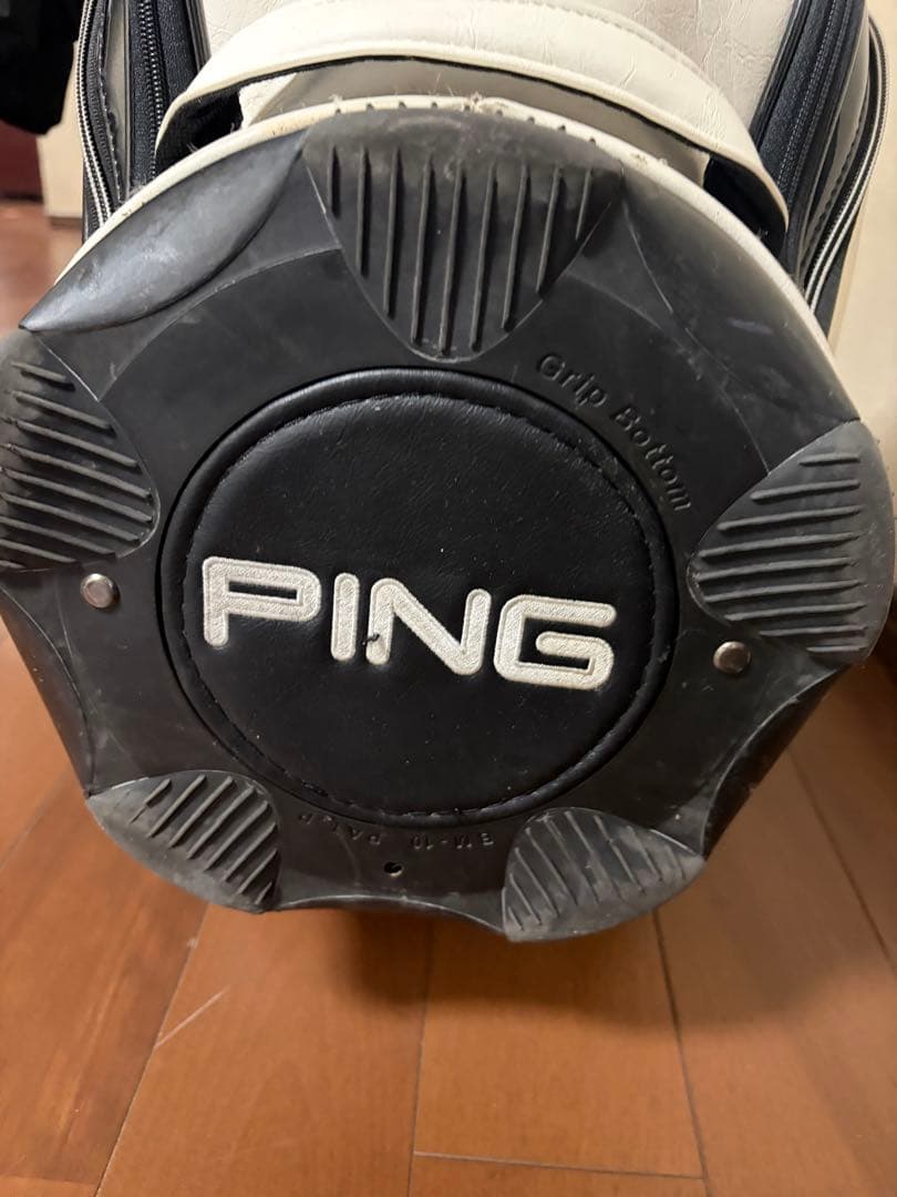 PING プレイヤーズベスト キャディバッグ