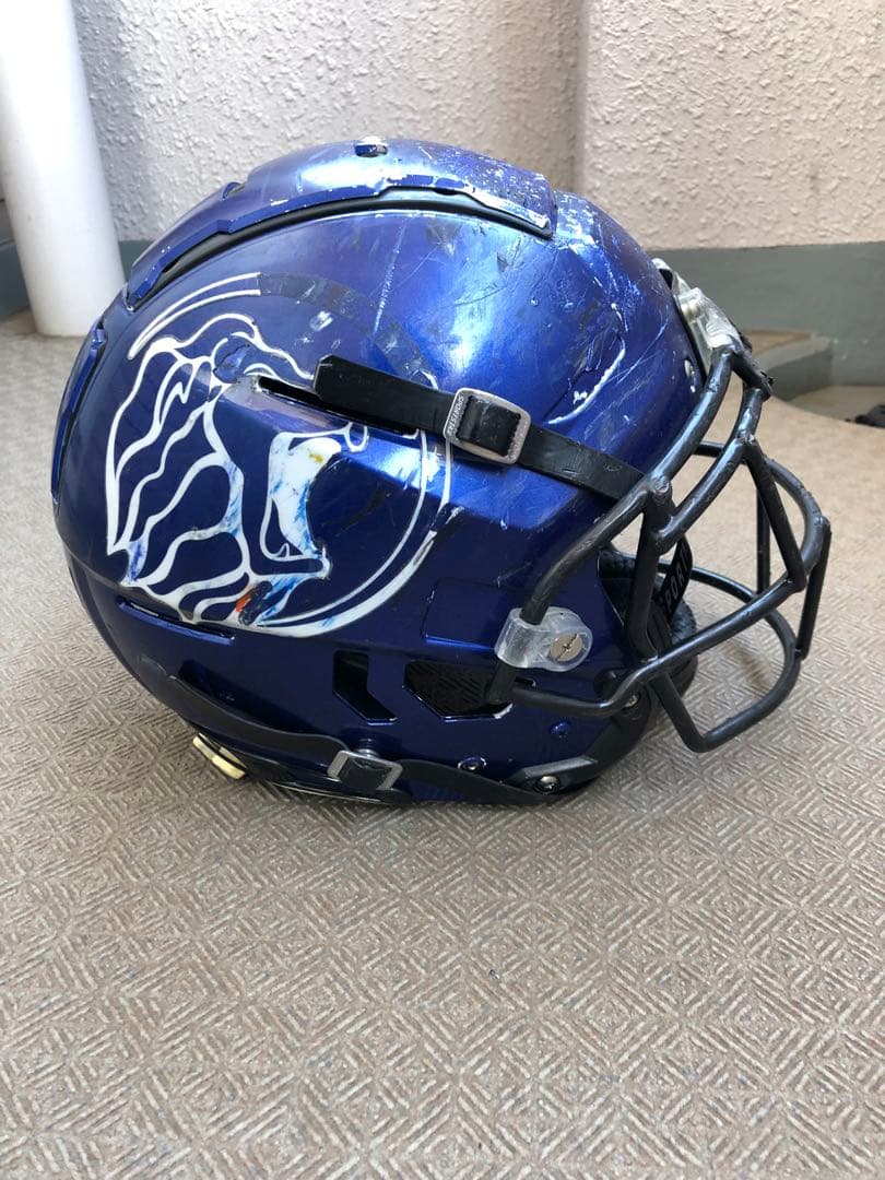 Schutt F7 ヘルメット