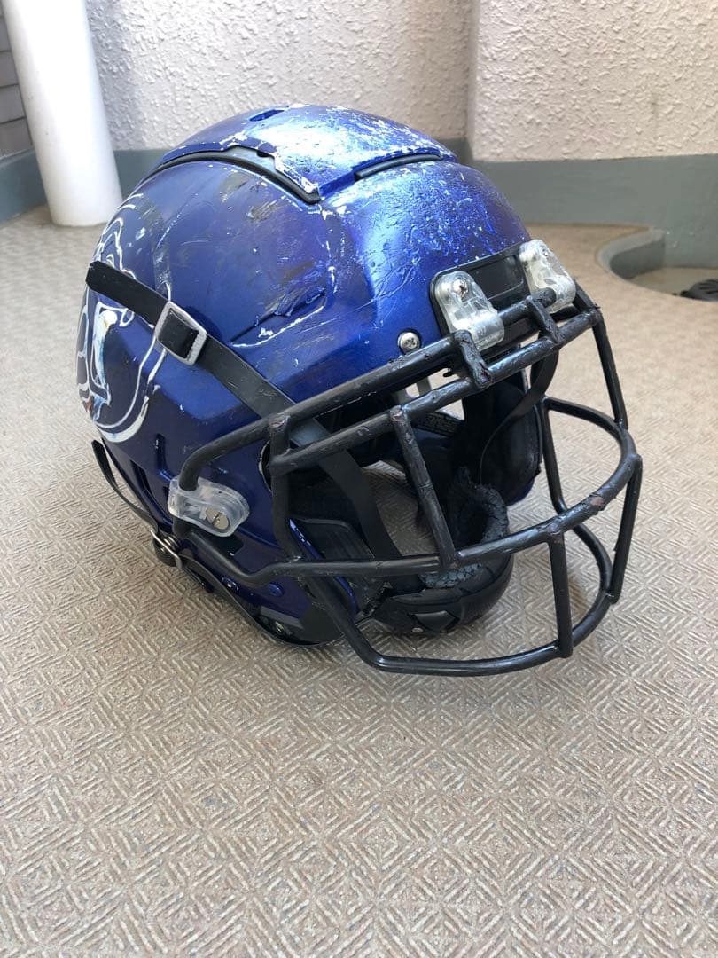 Schutt F7 ヘルメット