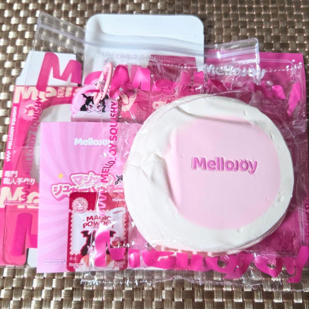 Mellojoy メロジョイ スクイーズ 贅沢スフレ ストロベリー いちご