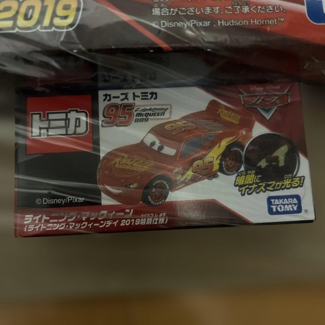 d*9様 カーズ トミカ　マックイーンデイ　コレクション2019とマックイーン