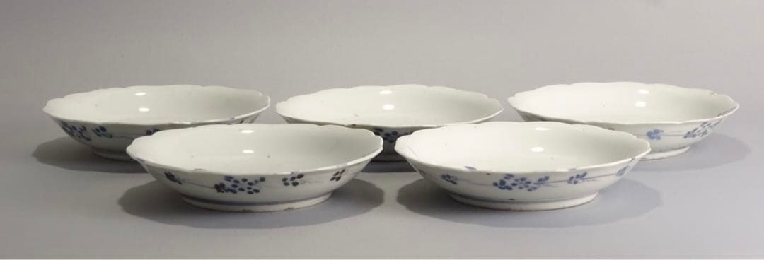 江戸時代　前期　古伊万里　藍九谷様式　染付　松林文　輪花形　皿　5客　銘々皿