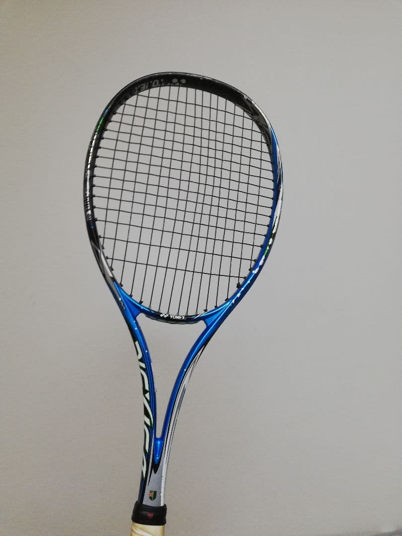 テニスラケットYONEX