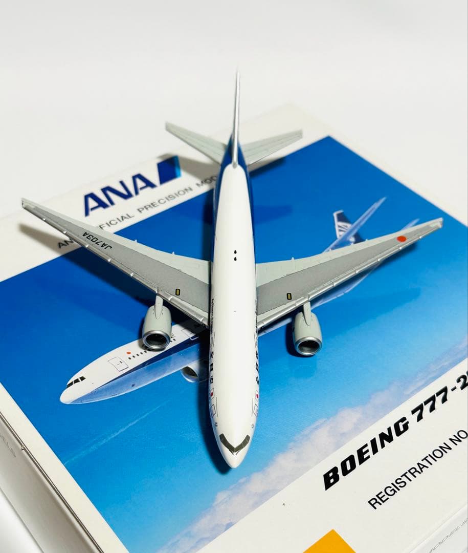 1/400 ANA 777-200 全日空商事 NH40023