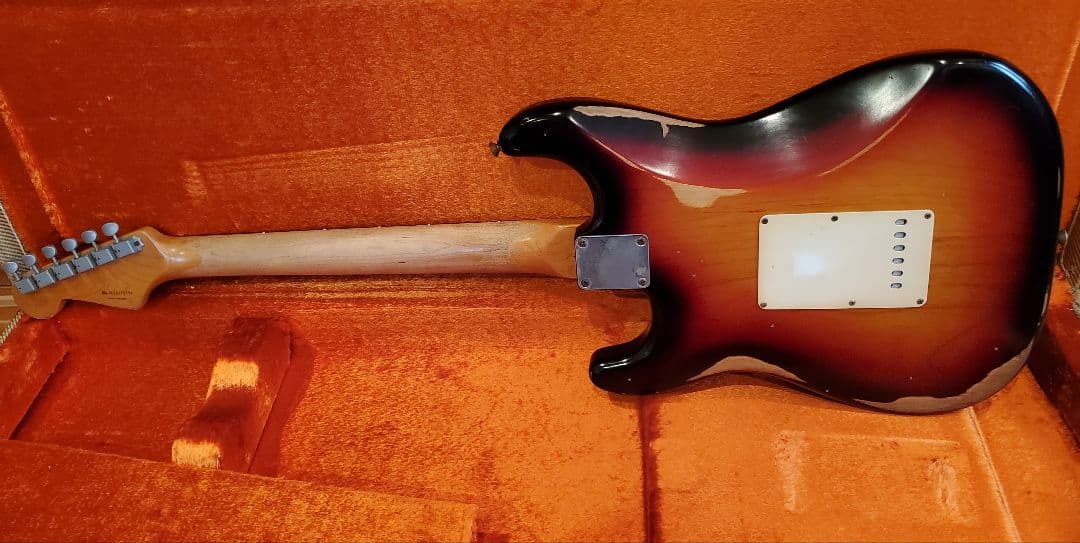 Fender '62 Stratocaster Road Worn ストラト