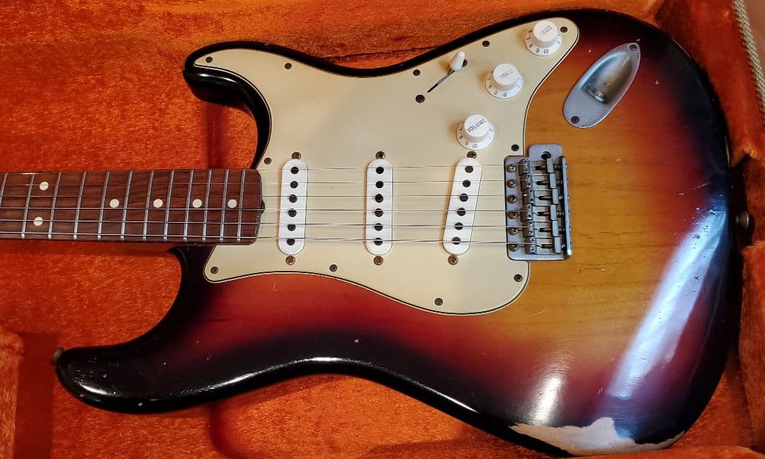 Fender '62 Stratocaster Road Worn ストラト