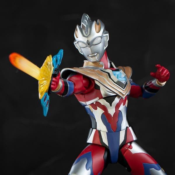 ★魂ウェブ商店 S.H.Figuarts ウルトラマンゼット ガンマフューチャー