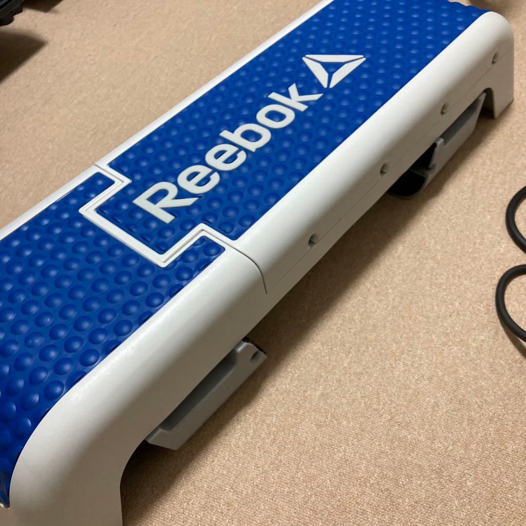 ☆中古美品☆Reebok☆トレーニングベンチ☆
