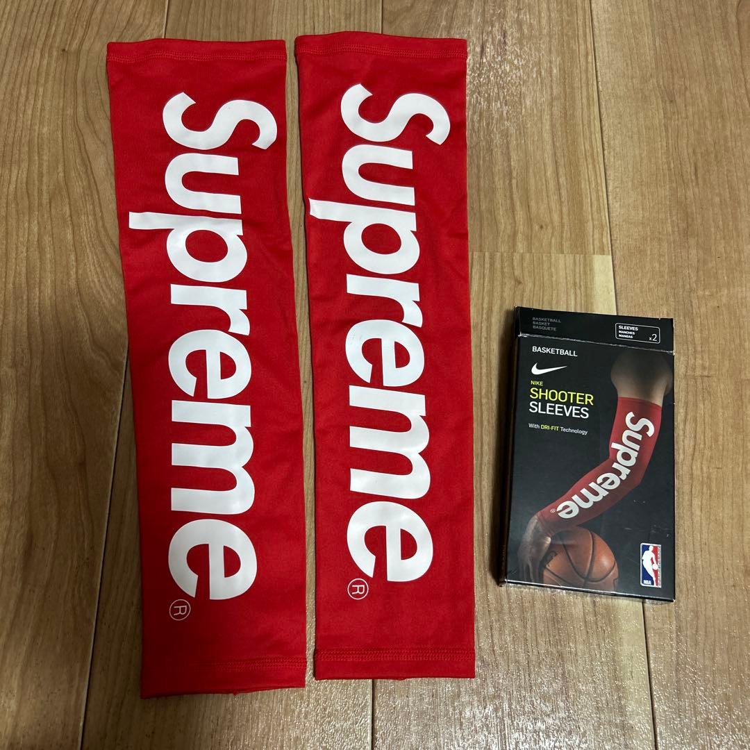シュプリーム　Supreme NIKE ナイキ　アームカバー