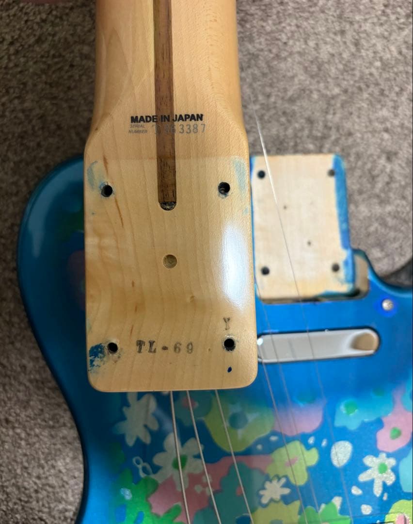 Fender Japan TL69-BFLブルーフラワー テレキャスター
