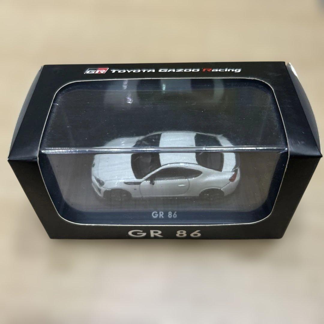 1/64 GR86 トヨタ GAZOO Racing ディーラー特注 ミニカー