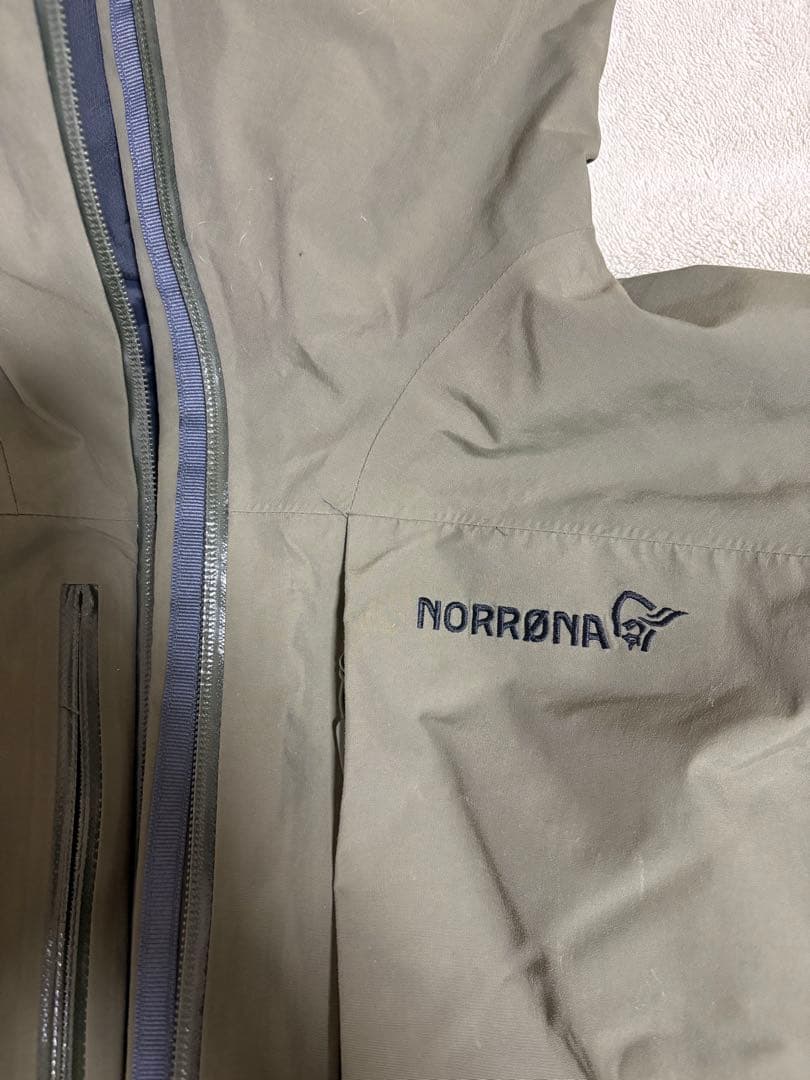 NORRONA ノローナ　Gore-tex ジャケット