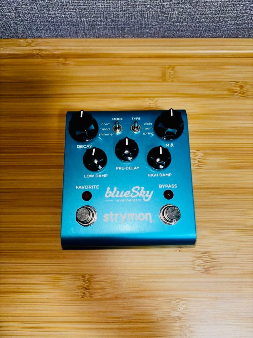 ギター STRYMON blueSky