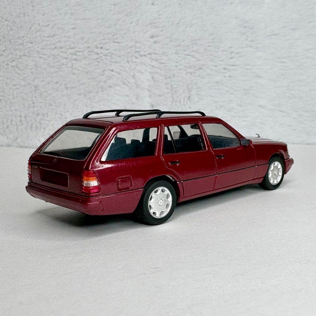 メルセデス ベンツ E320T-Limousine 1/43 レア W124